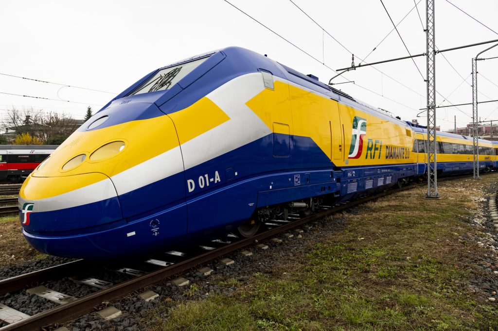 A diamond on the tracks: FS reveals new predictive diagnostics train ...