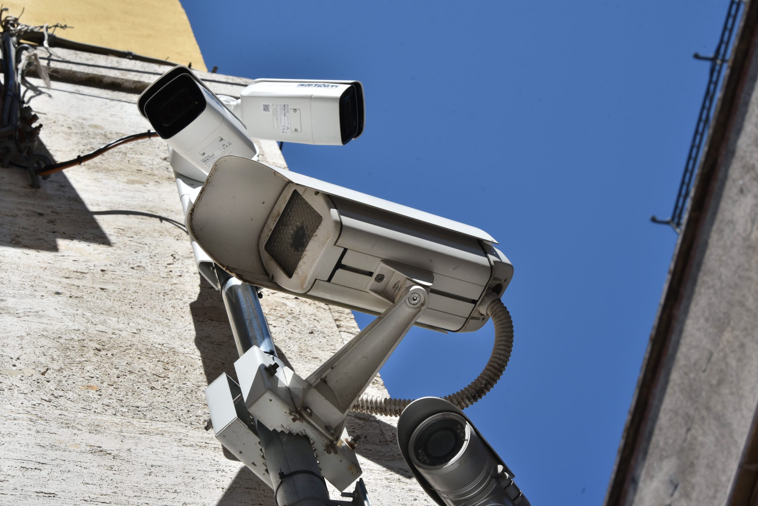 Italy to tighten regulations on Chinese cameras amid security concerns ...